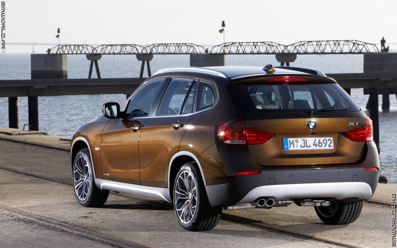 X1 E84 28i (2009) - Voiture de série - Fonds d'écran - BMWorld.fr - Le monde des BMW