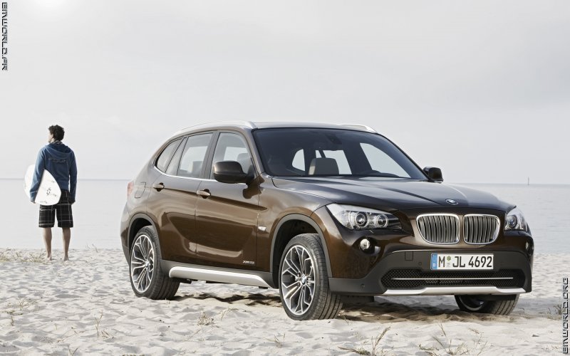 X1 E84 28i (2009) - Voiture de série - Fonds d'écran - BMWorld.fr - Le monde des BMW